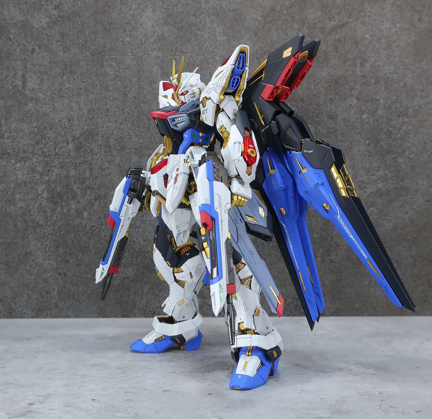 MGEX 1/100 ストライクフリーダムガンダム